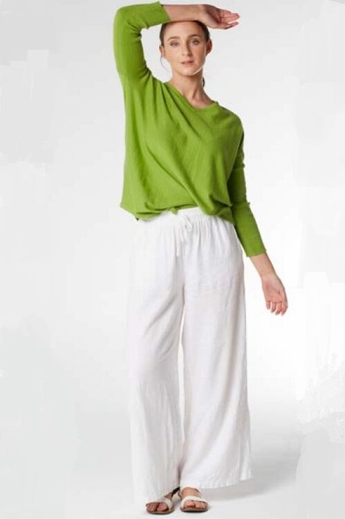 Essential 3/4 slv curved hem top - Tops : Gaby's Warkworth - BRIDGE ...